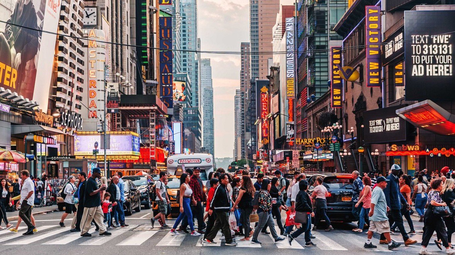 New York City Population 2025 Latest Official Estimate - Firstread